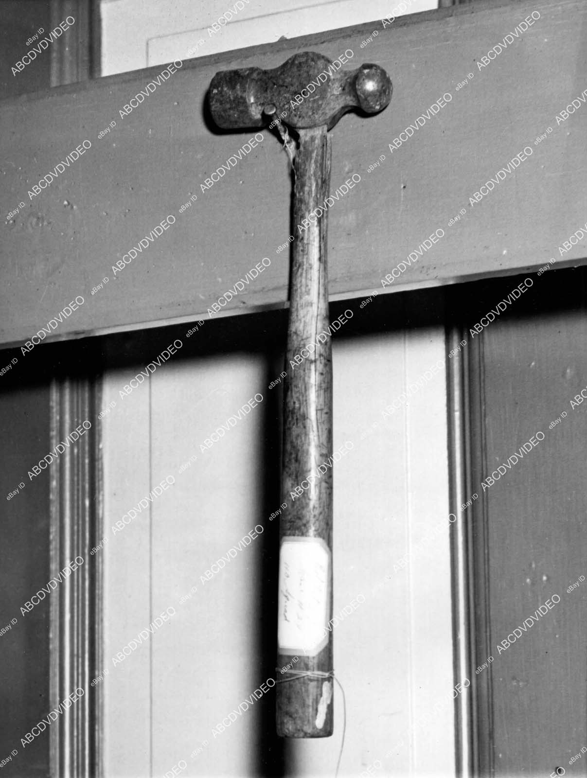 CRP-66557 TRUE CRIME hammer murder weapon found in basement incinerator ...